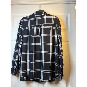 Time and Tru | Tops | Time And Tru Black And White Plaid Buttondown ...